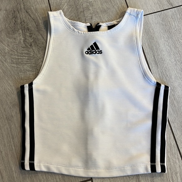 adidas | Tops | Adidas Original Sporty Crop Top Zip Up In The Back This ...